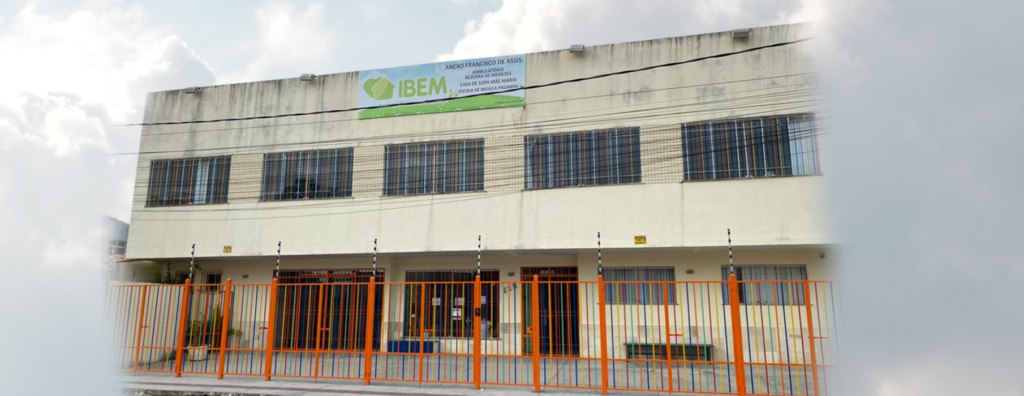 IBEM - Ajudamos crianças e adolescentes